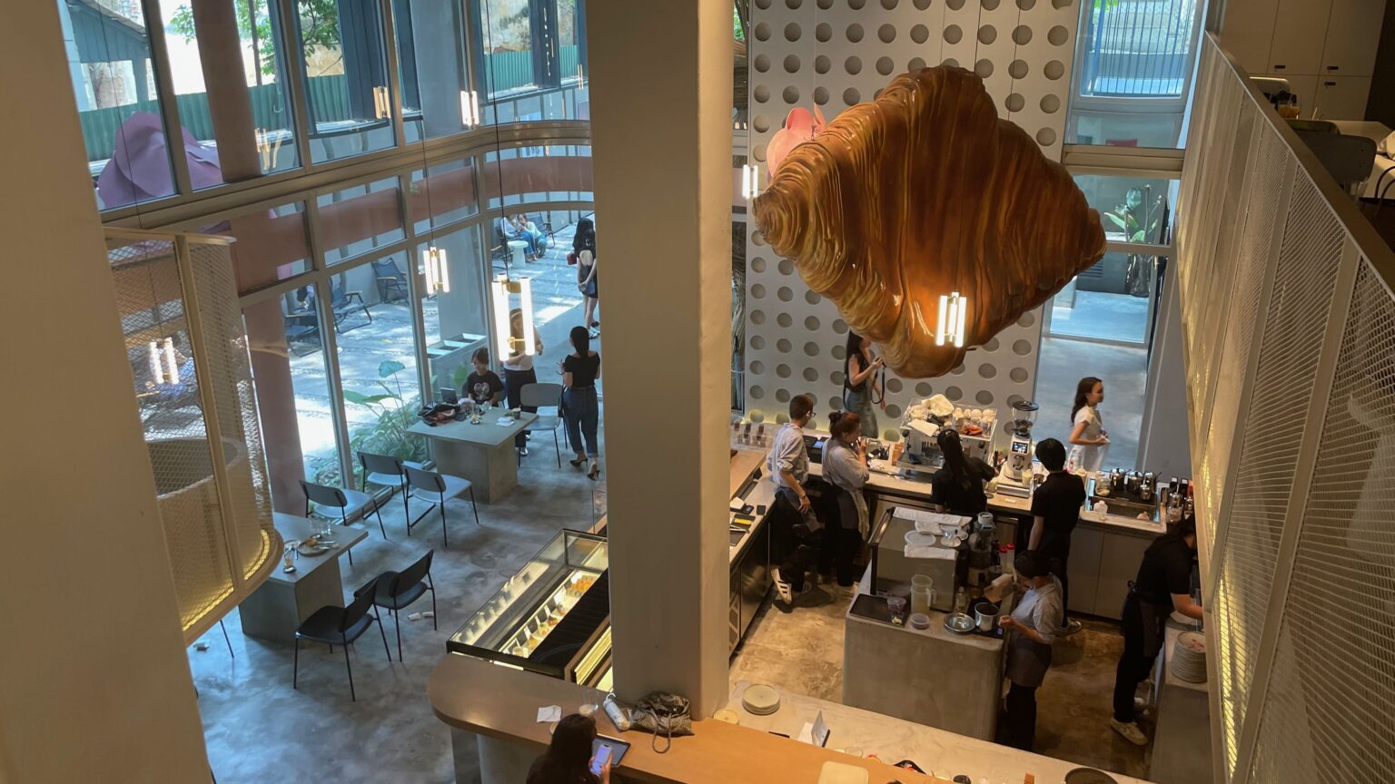 【2025年最新版】ベトナムの大手カフェチェーン・ハイランズコーヒーについて徹底解説 | Yudai Blog