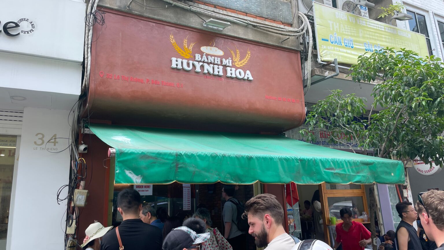 【ホーチミン】ホーチミンで1番人気なバインミーヒュンホアBánh Mì Huynh Hoaに行ってきた | Yudai Blog